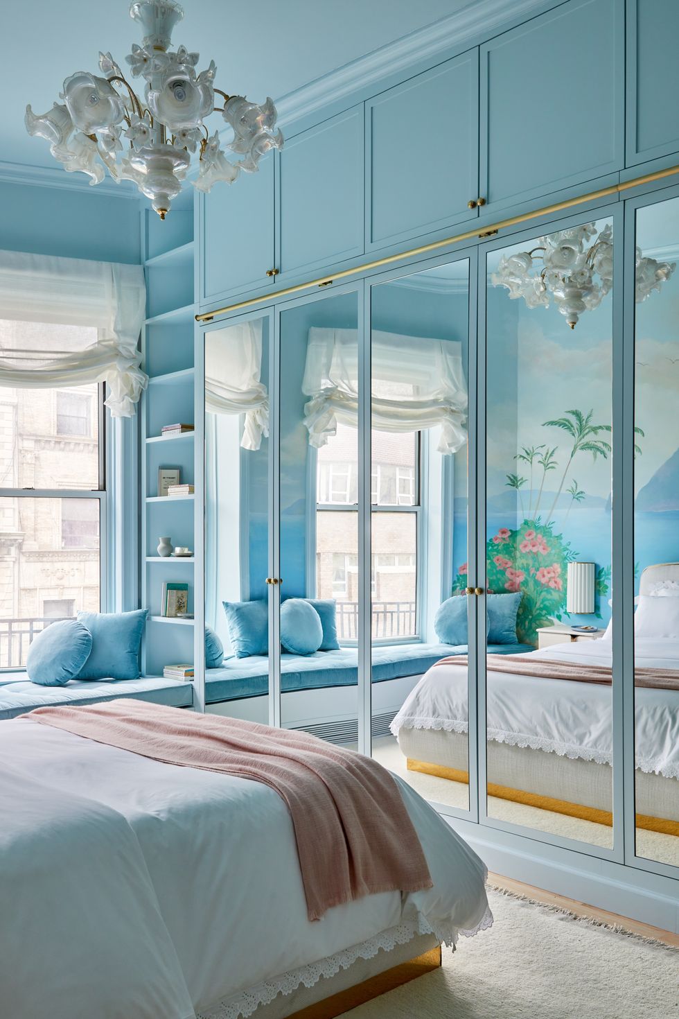 Top Interior Design Color Trends to Watch in 2024
